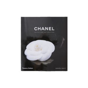 GIFT GUIDES 2019: The Fashionista & The Men - Dwell & Dine