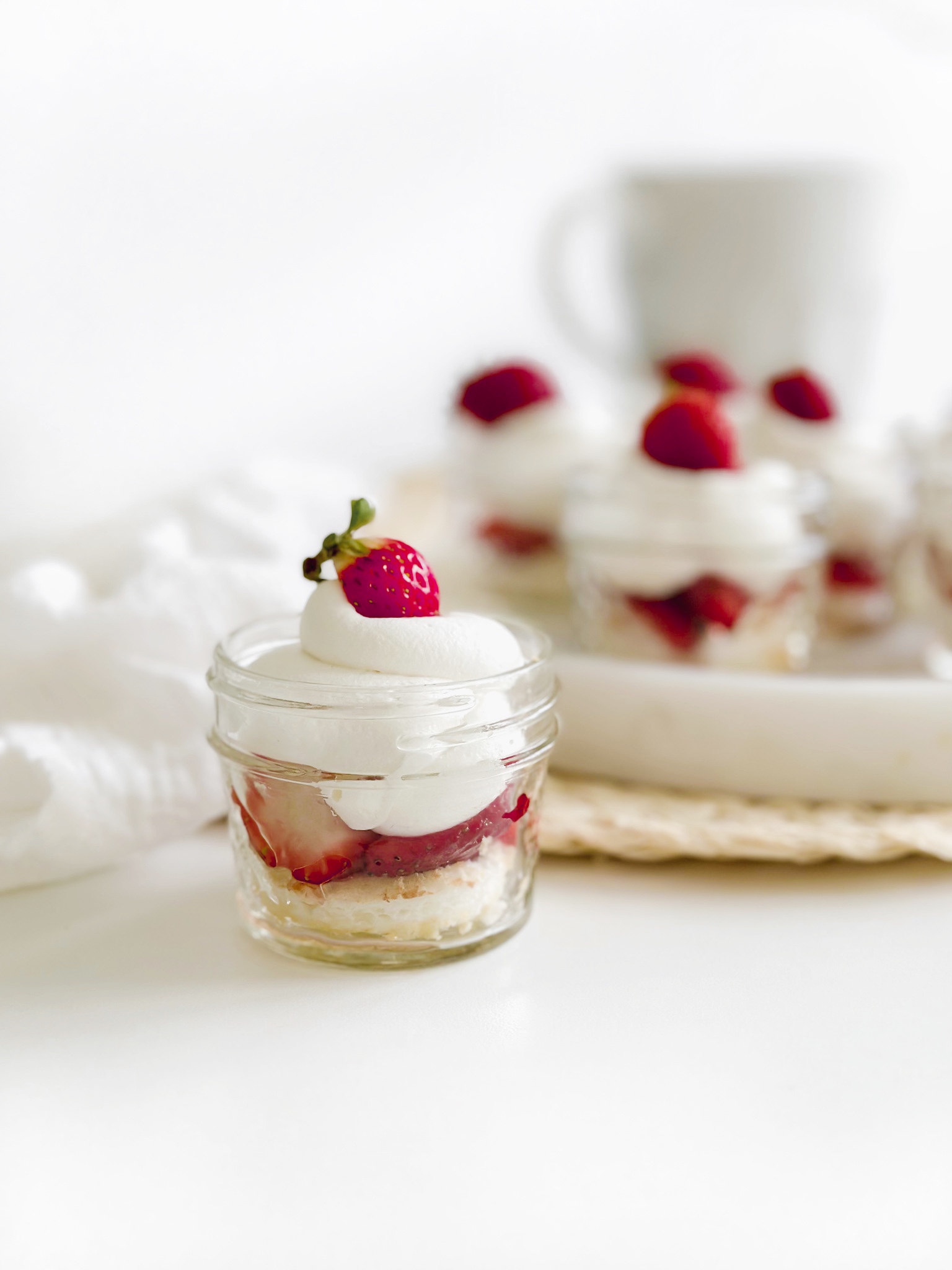 Quick & Easy Mini Strawberry Shortcakes Recipe - Dwell & Dine