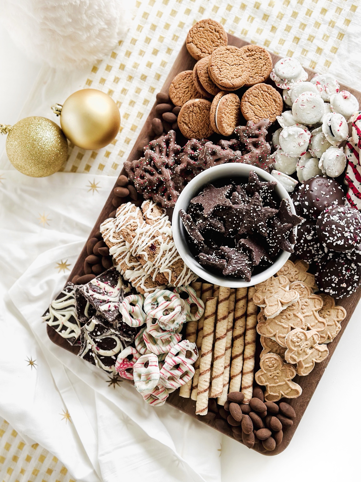 Effortless Elegance: Creating a Christmas Cookie Charcuterie with Store ...
