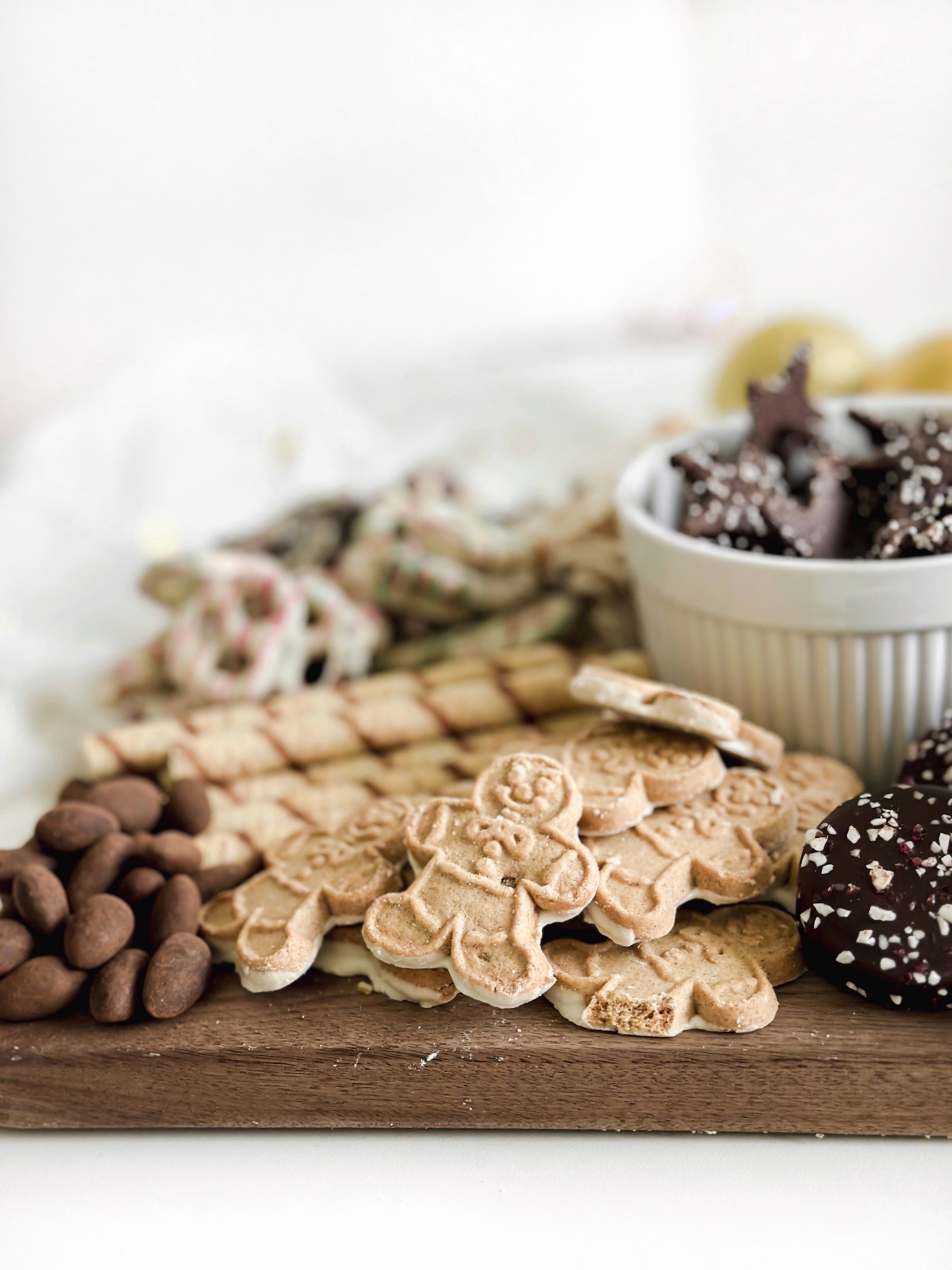 Effortless Elegance: Creating a Christmas Cookie Charcuterie with Store ...